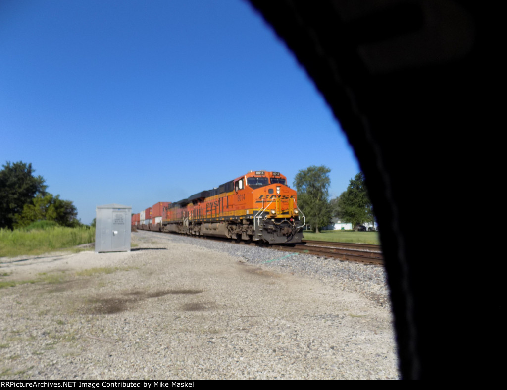 BNSF 8014